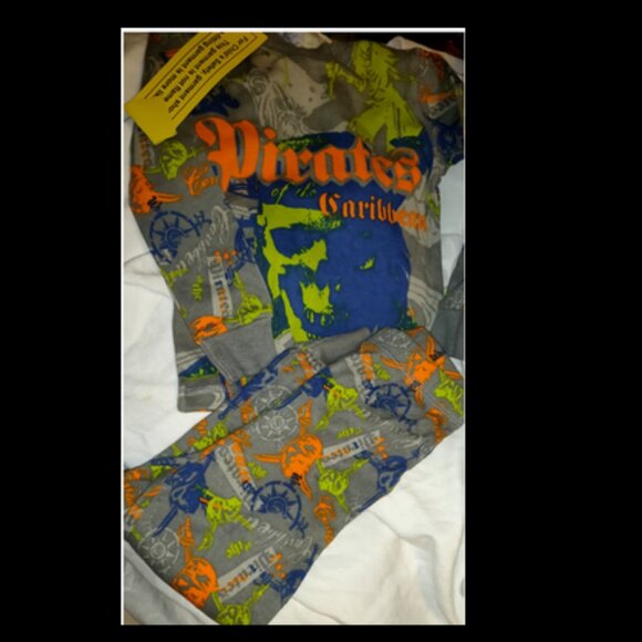 Disney | Pajamas | Vtg Nwt Disney Pirates Of The Caribbean Snug Pajamas ...